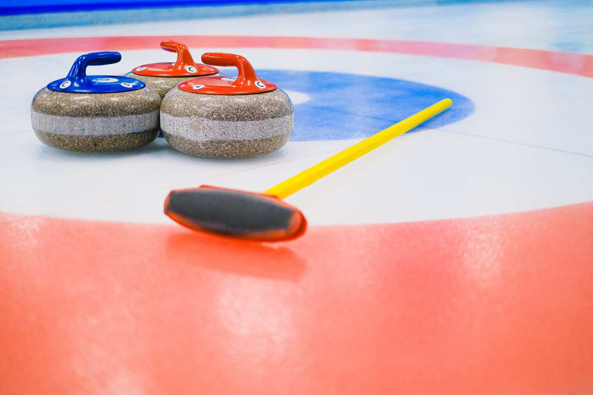 Curling, quali sono le origini della disciplina olimpica? - 15giorni.it